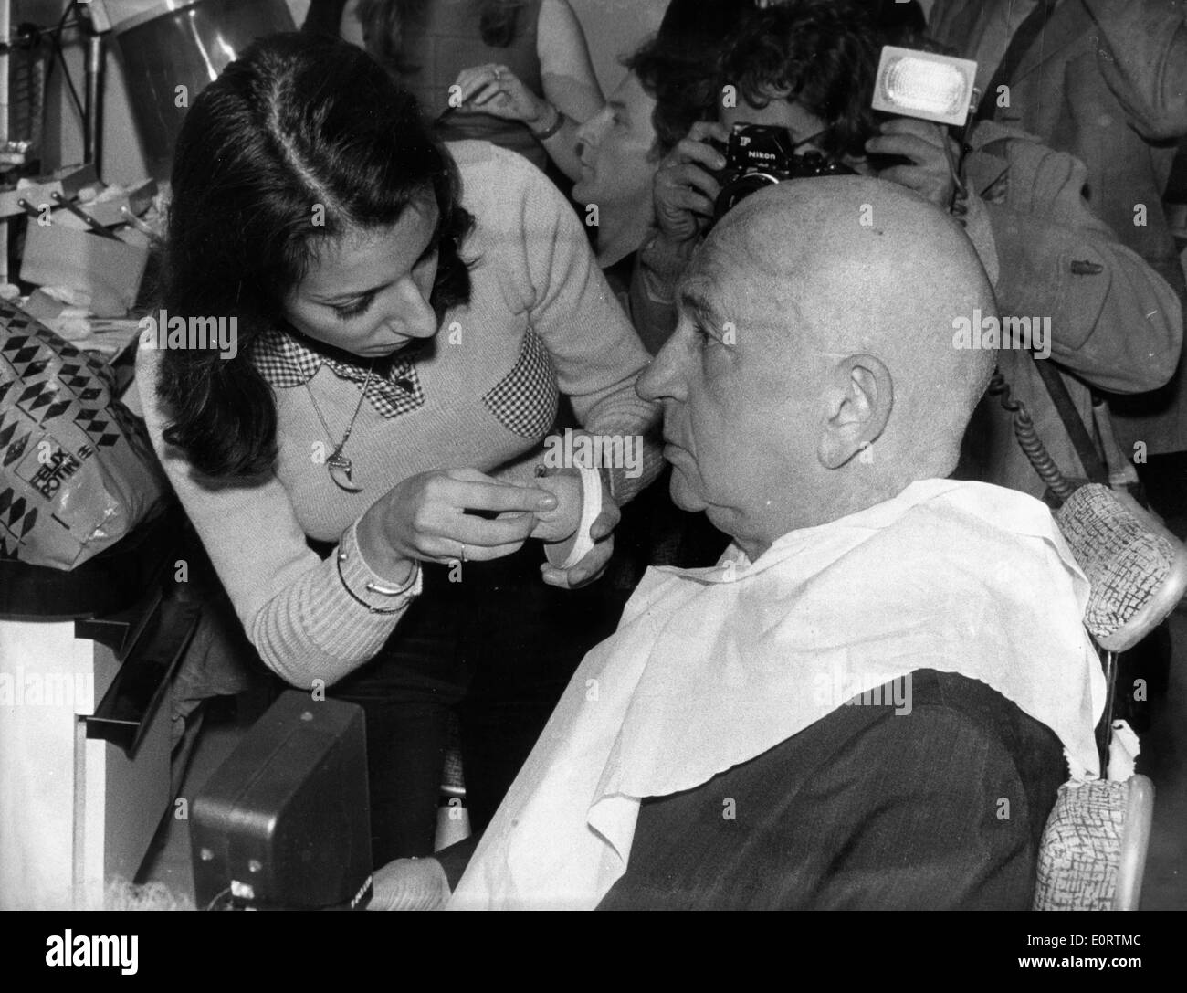 Prime Minister Edgar Faure gets his makeup done Stock Photo - Alamy