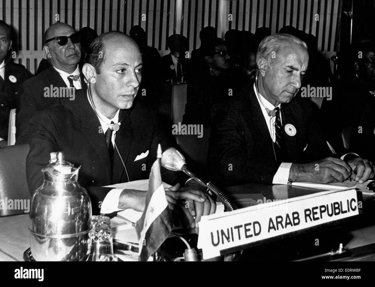 Arab leader business Black and White Stock Photos & Images - Alamy