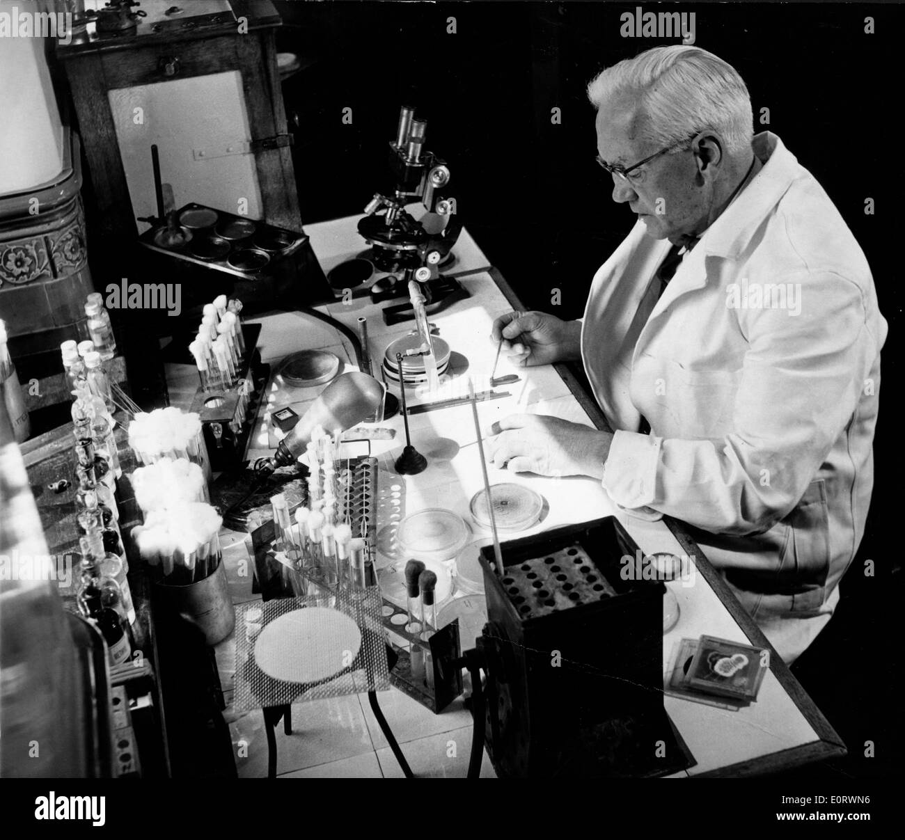 Alexander Fleming Nobel High Resolution Stock Photography and Images ...