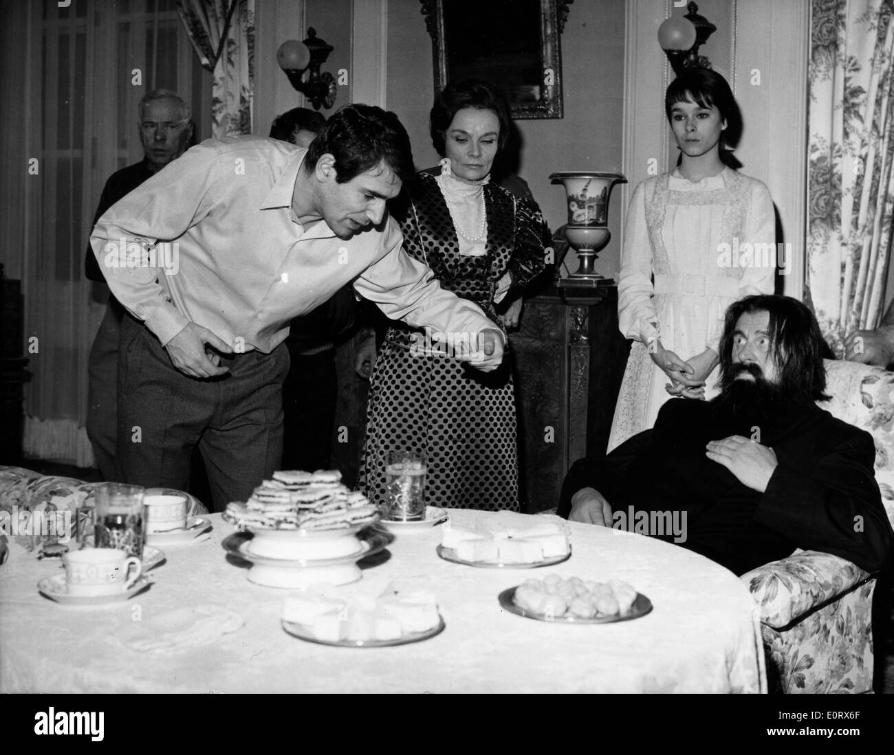 Dinner party white house Black and White Stock Photos & Images - Alamy