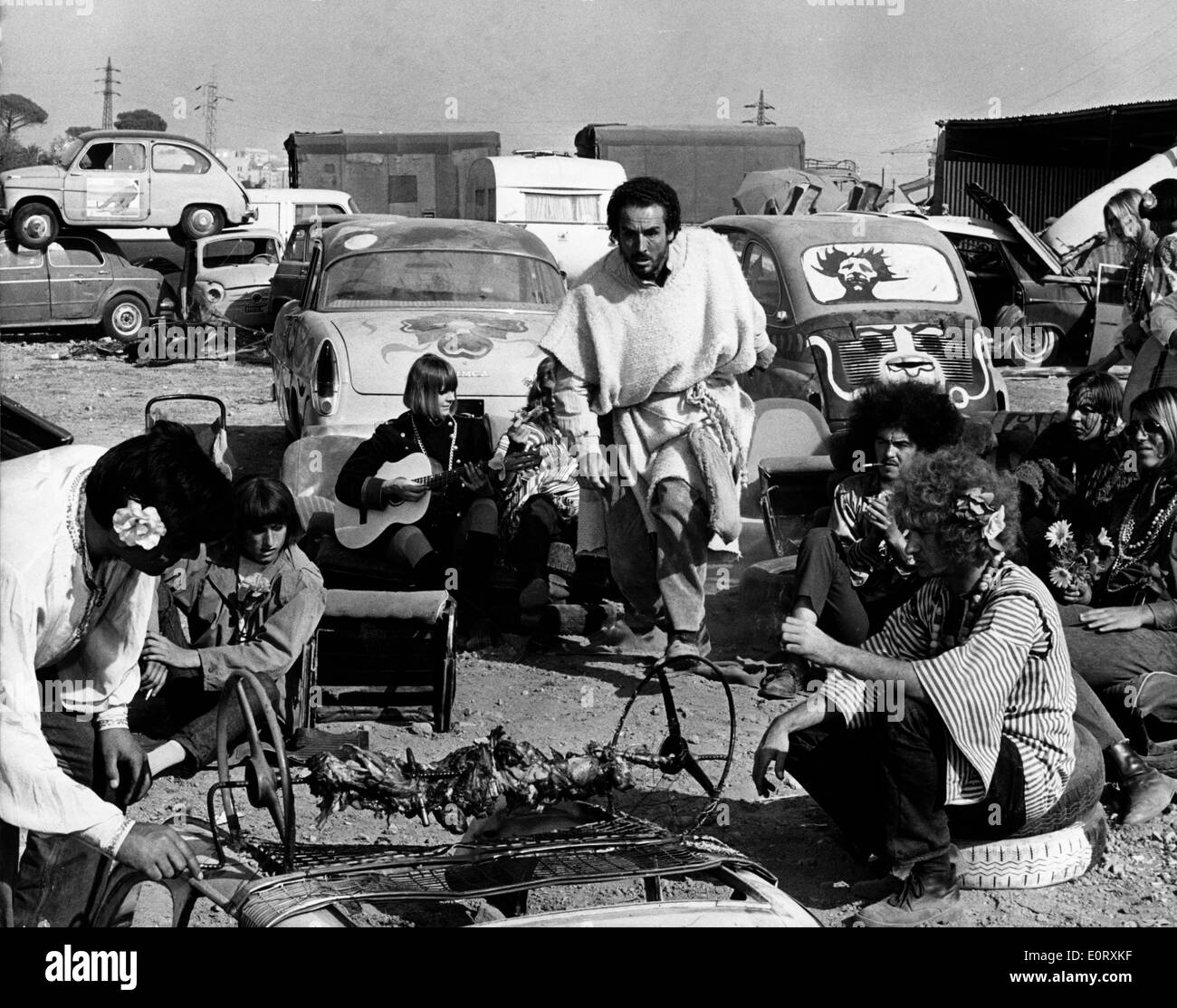 Hippie black and white hi-res stock photography and images - Alamy