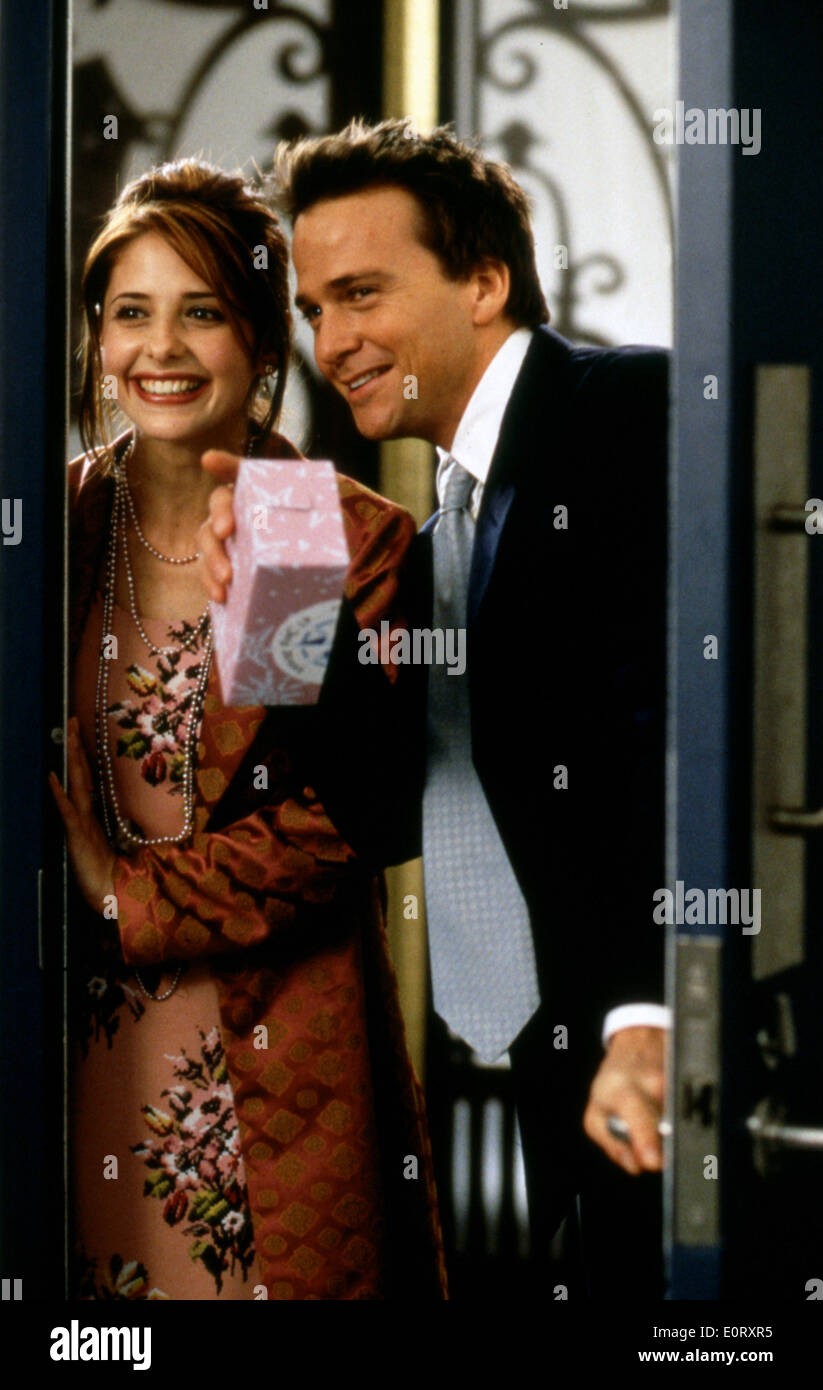 SIMPLY IRRESISTIBLE (1999) SARAH MICHELLE GELLAR, SEAN PATRICK FLANERY ...