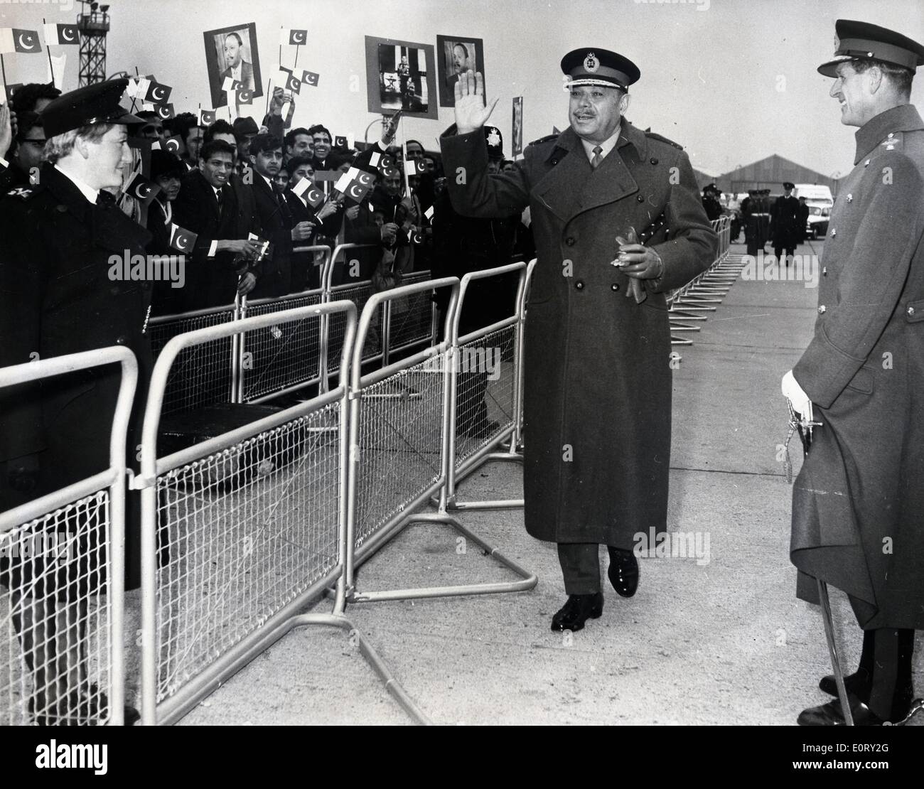 President of Pakistan AYUB KHAN waves to the crowd Stock Photo - Alamy
