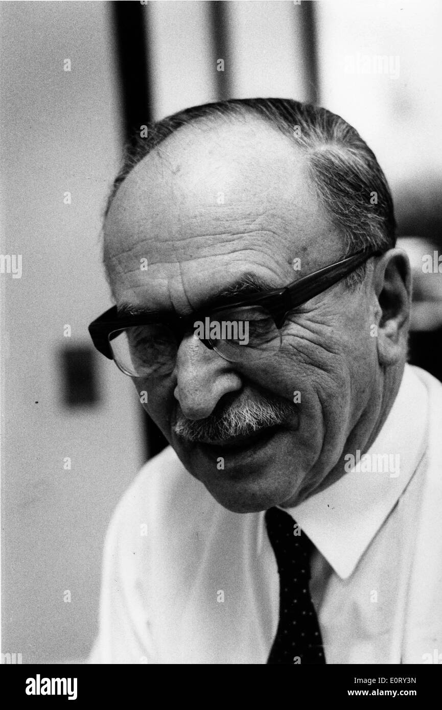 Dennis gabor hi-res stock photography and images - Alamy