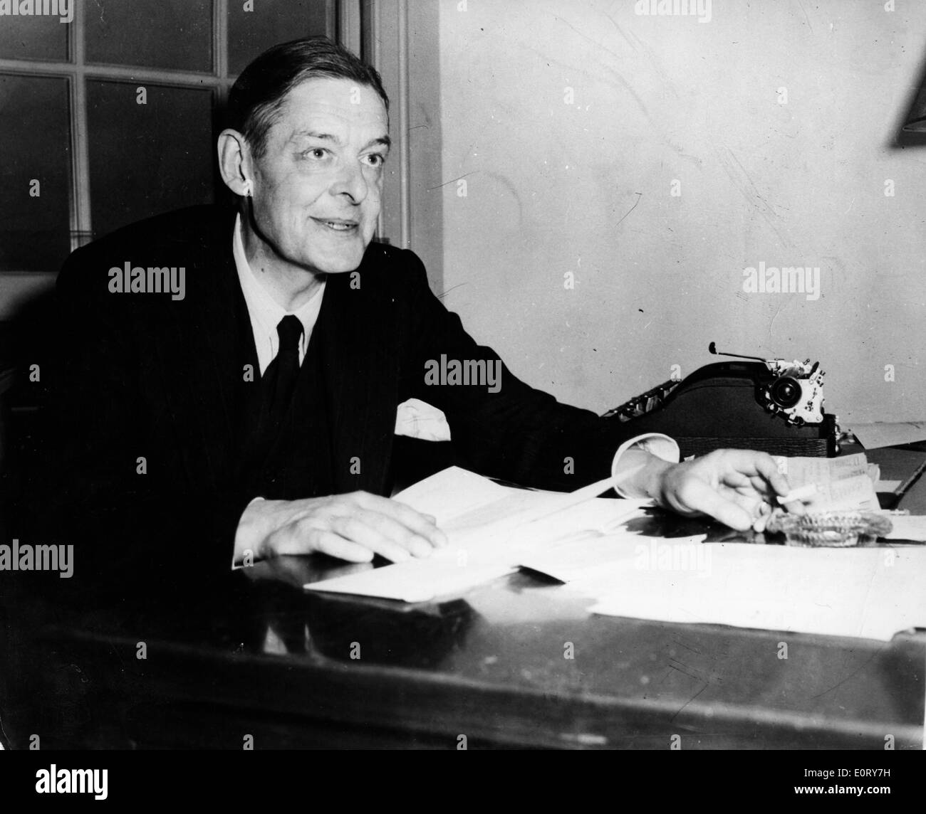 Poet writing Black and White Stock Photos & Images - Alamy