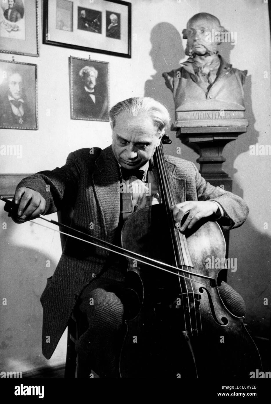 Friss hi-res stock photography and images - Alamy