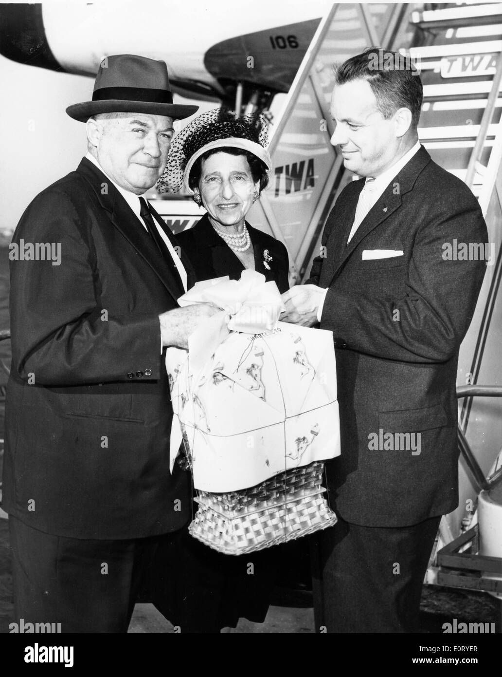 Gimbel Black and White Stock Photos & Images - Alamy