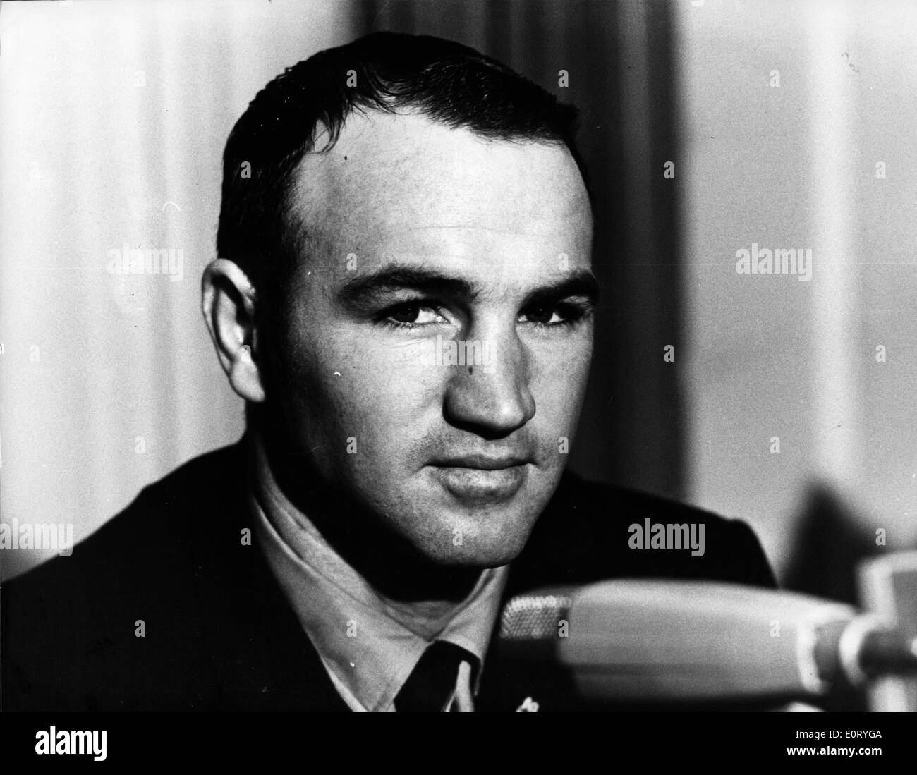 Historic press conference Black and White Stock Photos & Images - Alamy