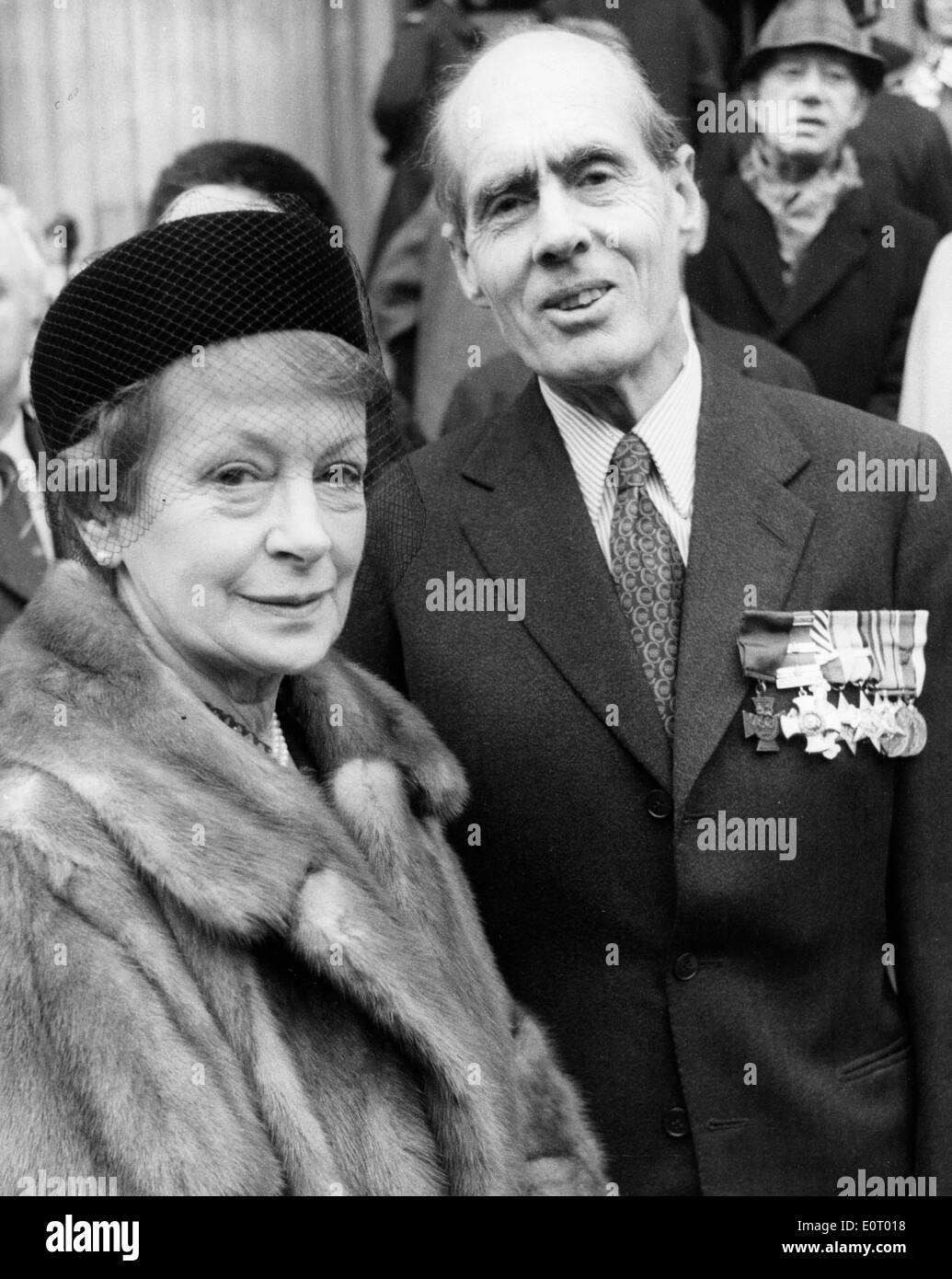 Guy gibson hi-res stock photography and images - Alamy