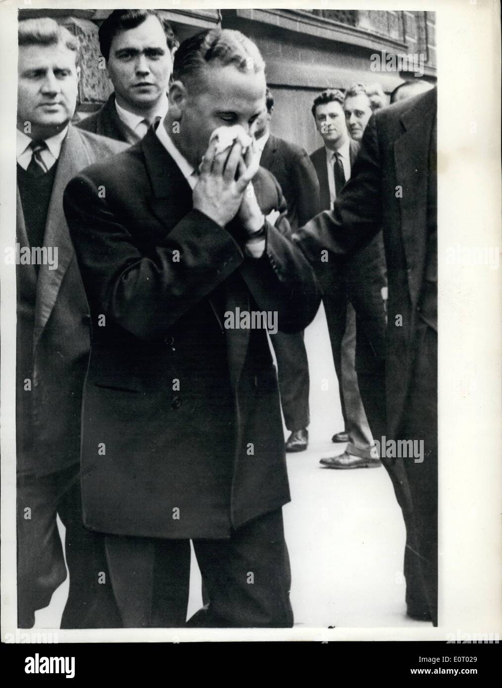 May 09, 1960 - 9-5-60 Court scene during Pen Club shooting trial. He ...