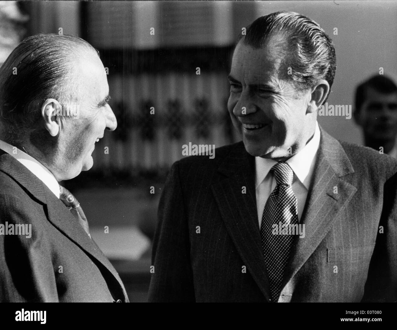 Georges Pompidou meets President Nixon Stock Photo - Alamy