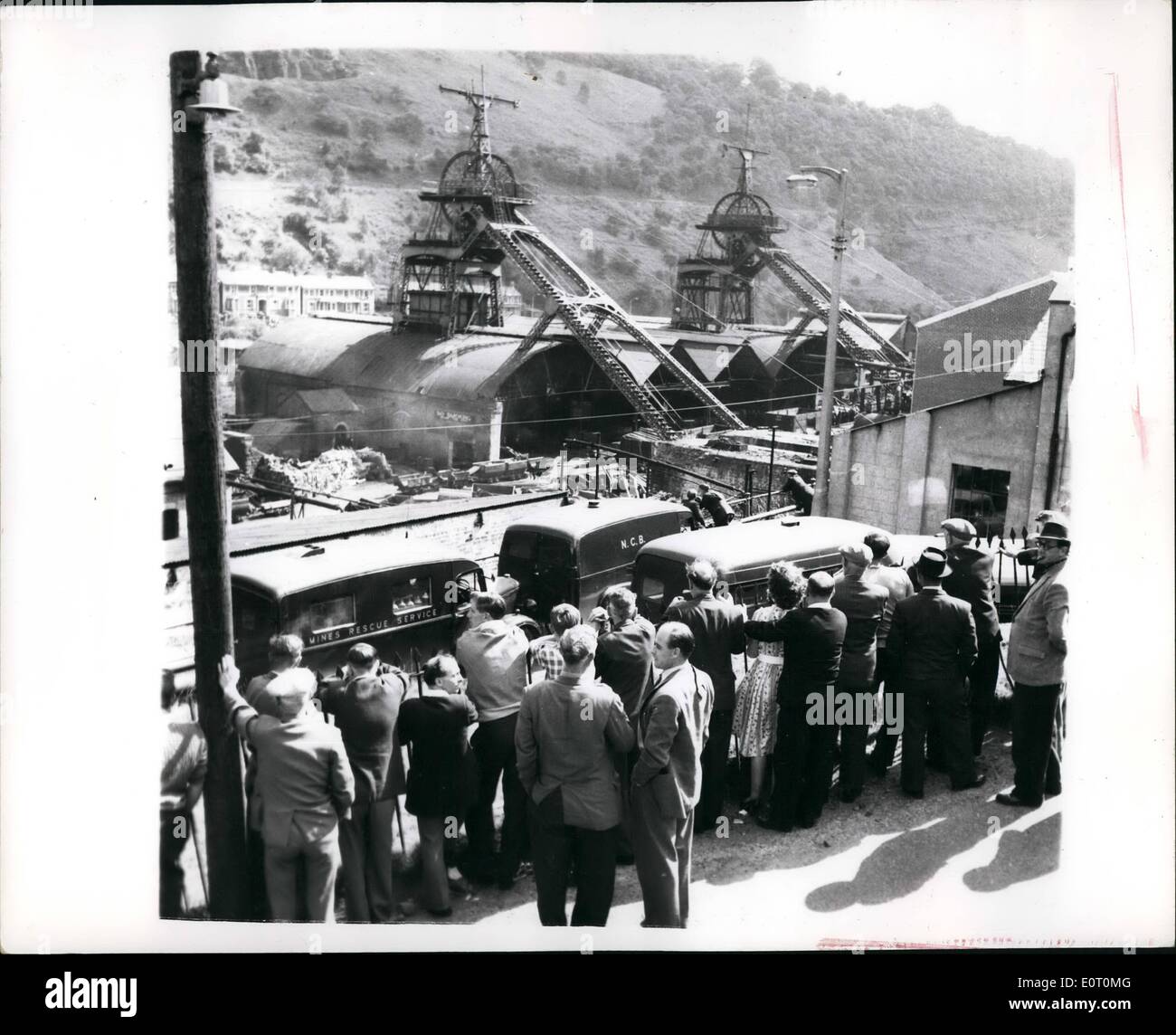 Six bells colliery hi-res stock photography and images - Alamy