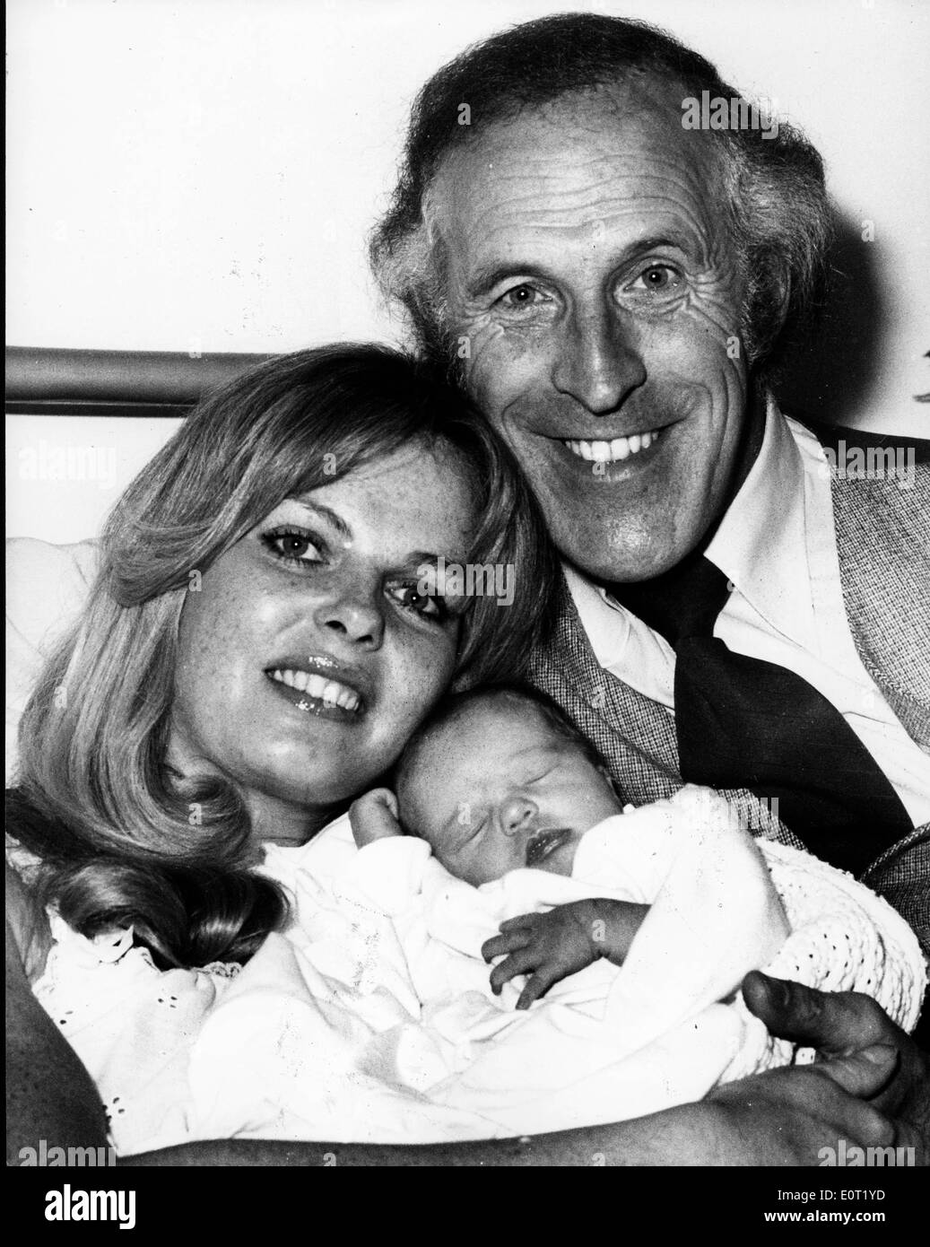 Bruce forsyth hi-res stock photography and images - Alamy