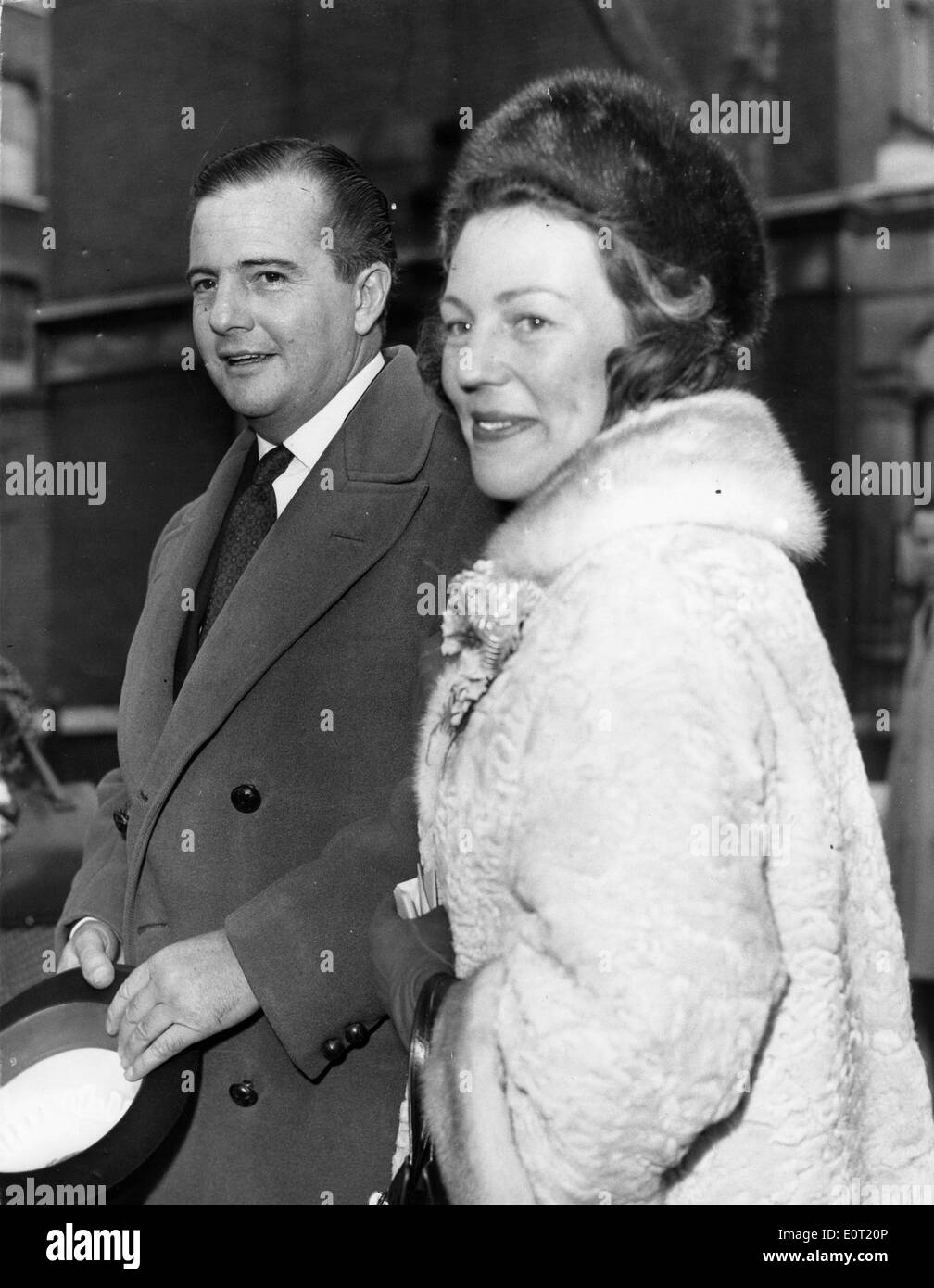 Man wife coat hi-res stock photography and images - Alamy