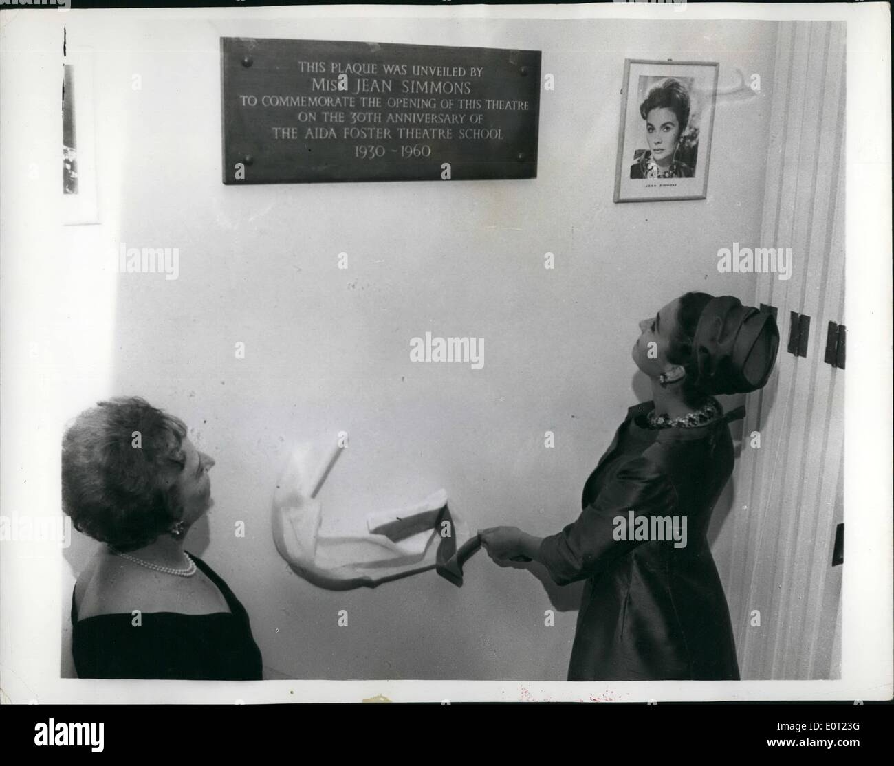 Jul. 07, 1960 - Jean Simmons Opens Students Theatre: Jean Simmons, who ...