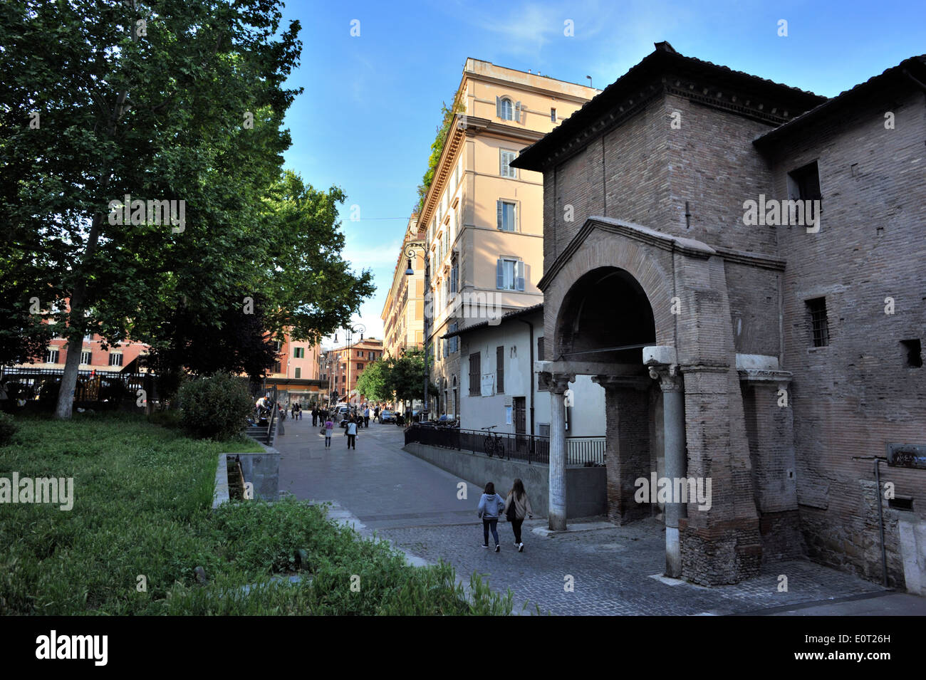 Italy, Rome, Trastevere, Piazza di San Cosimato, church of San Cosimato ...