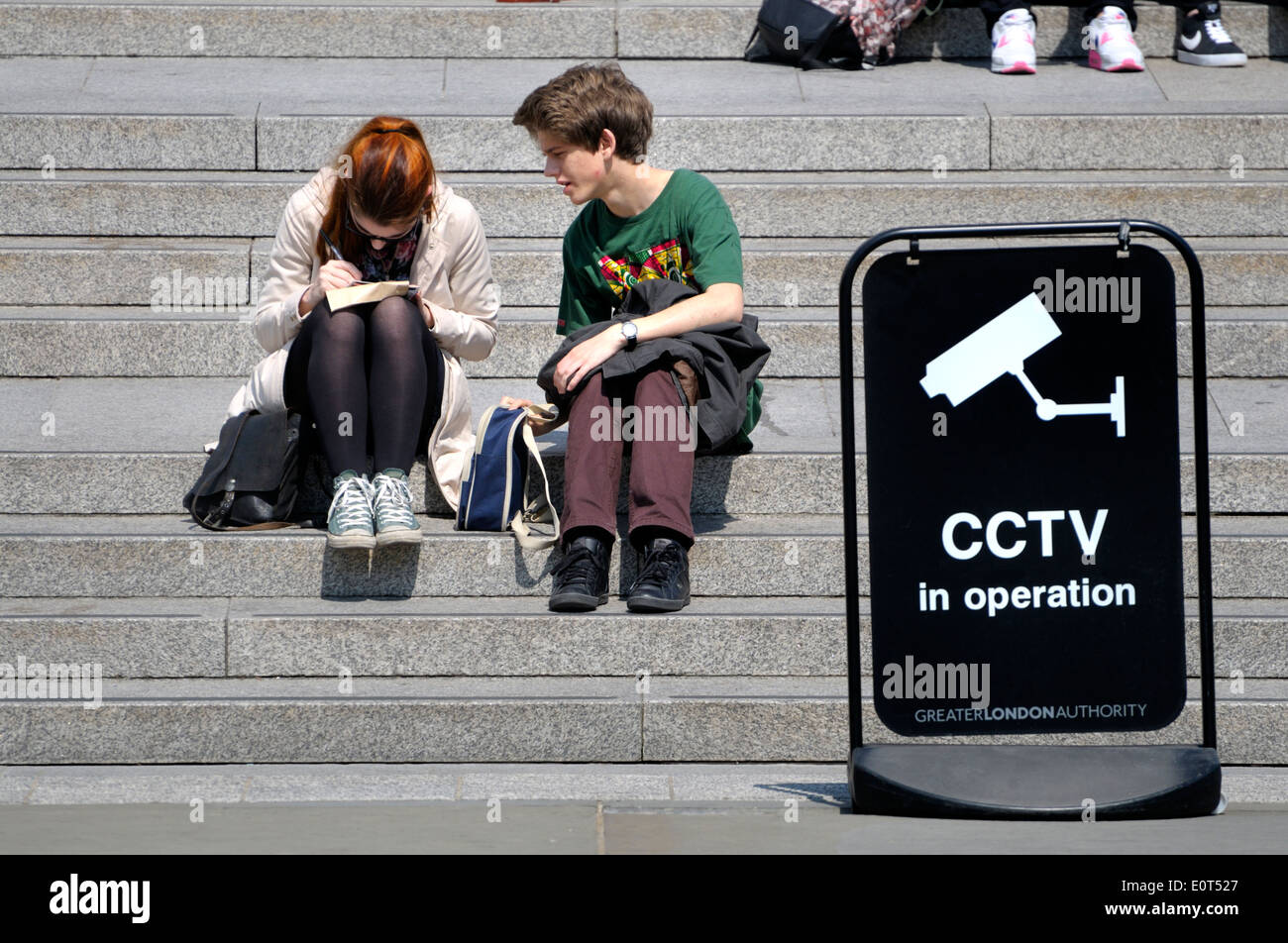 England london people hi-res stock photography and images - Alamy