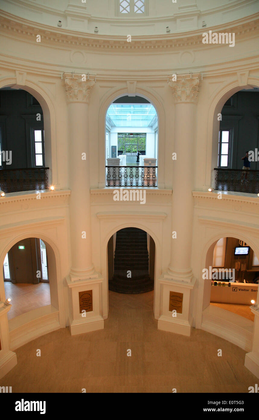 main entrance hall of the national museum of singapore Stock Photo - Alamy
