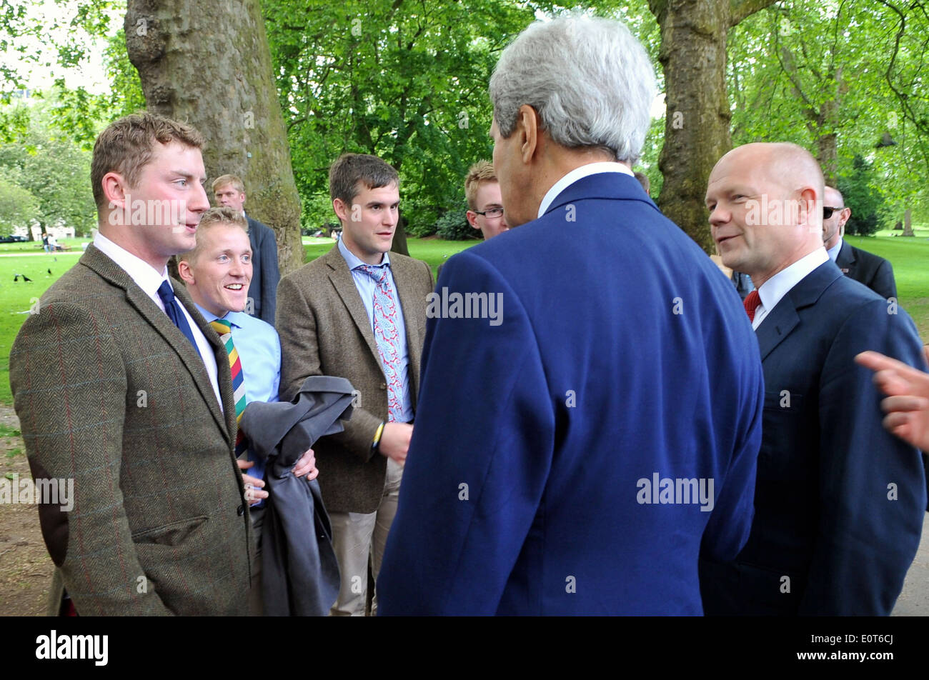 Hague greet group of british soldiers during walk in london hi-res ...