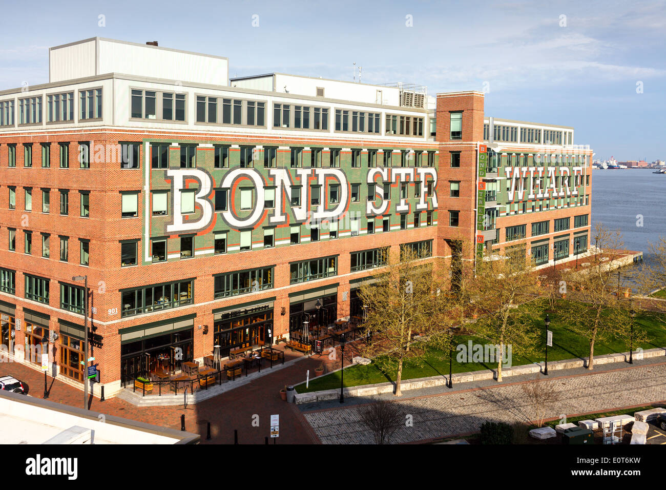 Historic baltimore harbor hi-res stock photography and images - Alamy