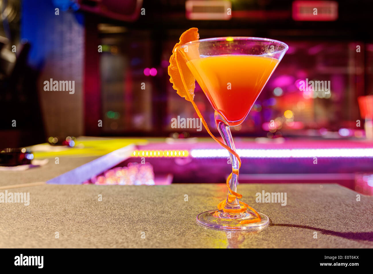cocktail at bar Stock Photo - Alamy
