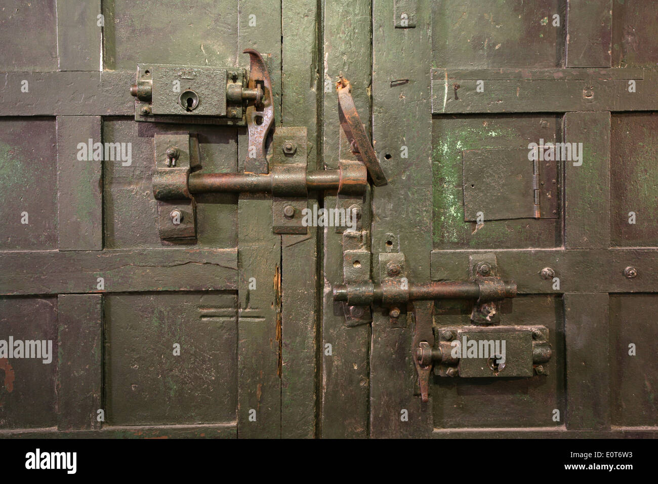 Main entrance gate to the former colonial Hoa Lo Prison in Hanoi Stock ...