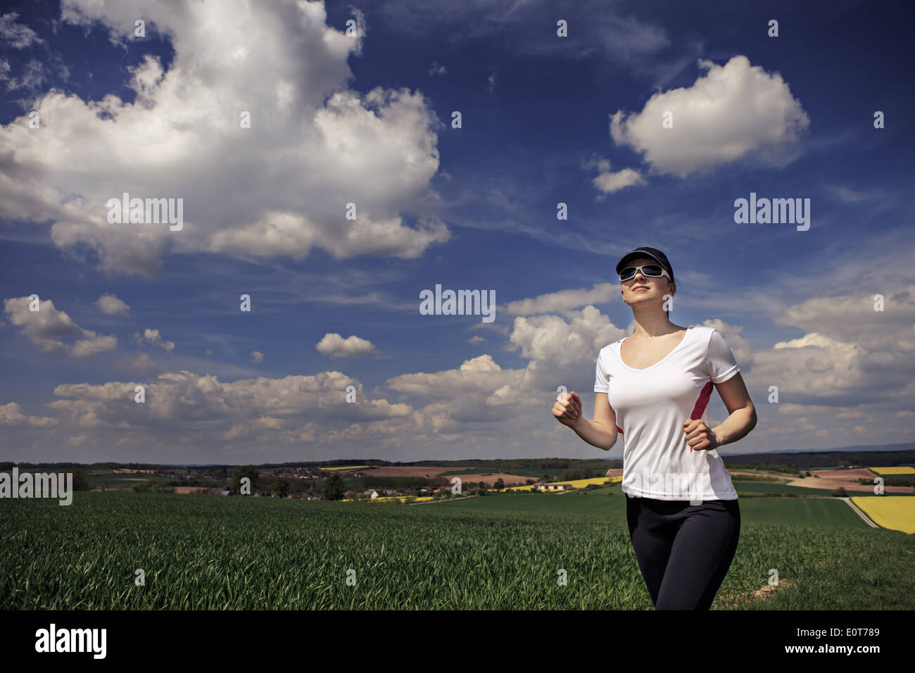 Jogging or running hi-res stock photography and images - Alamy