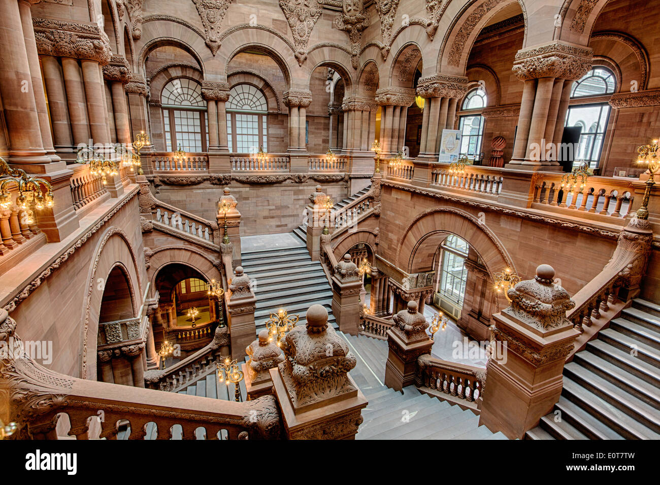 Million-Dollar Staircase aka Great Western Staircase, in the Capitol ...