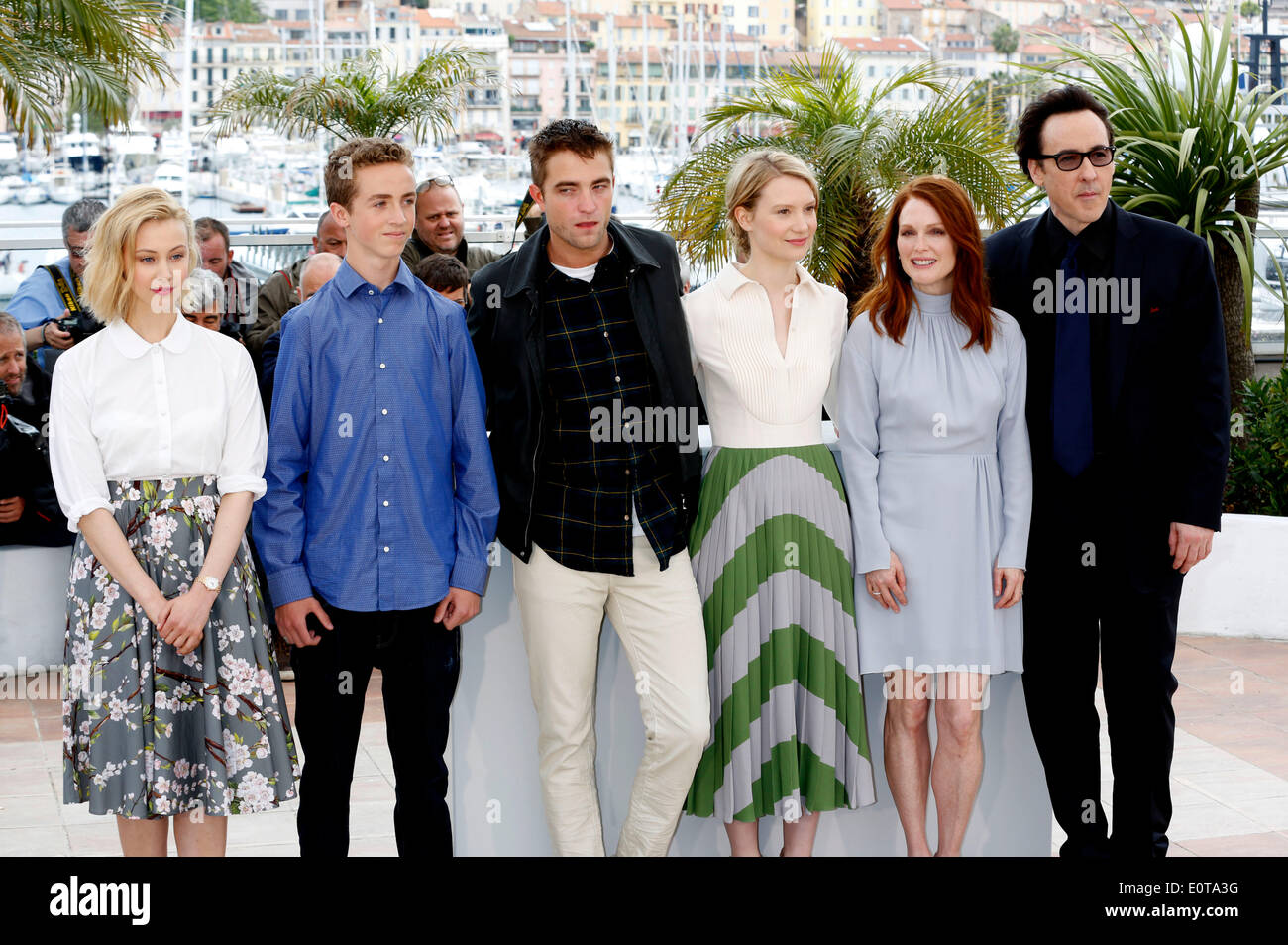 Sarah Gadon, Evan Bird, Robert Pattinson, Mia Wasikowska, director ...