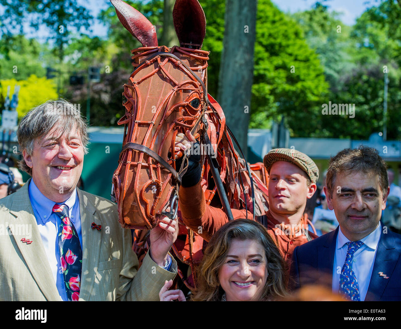 Stephen Fry, Caroline Quentin; Joey the War Horse and Rowan Atkinson on ...