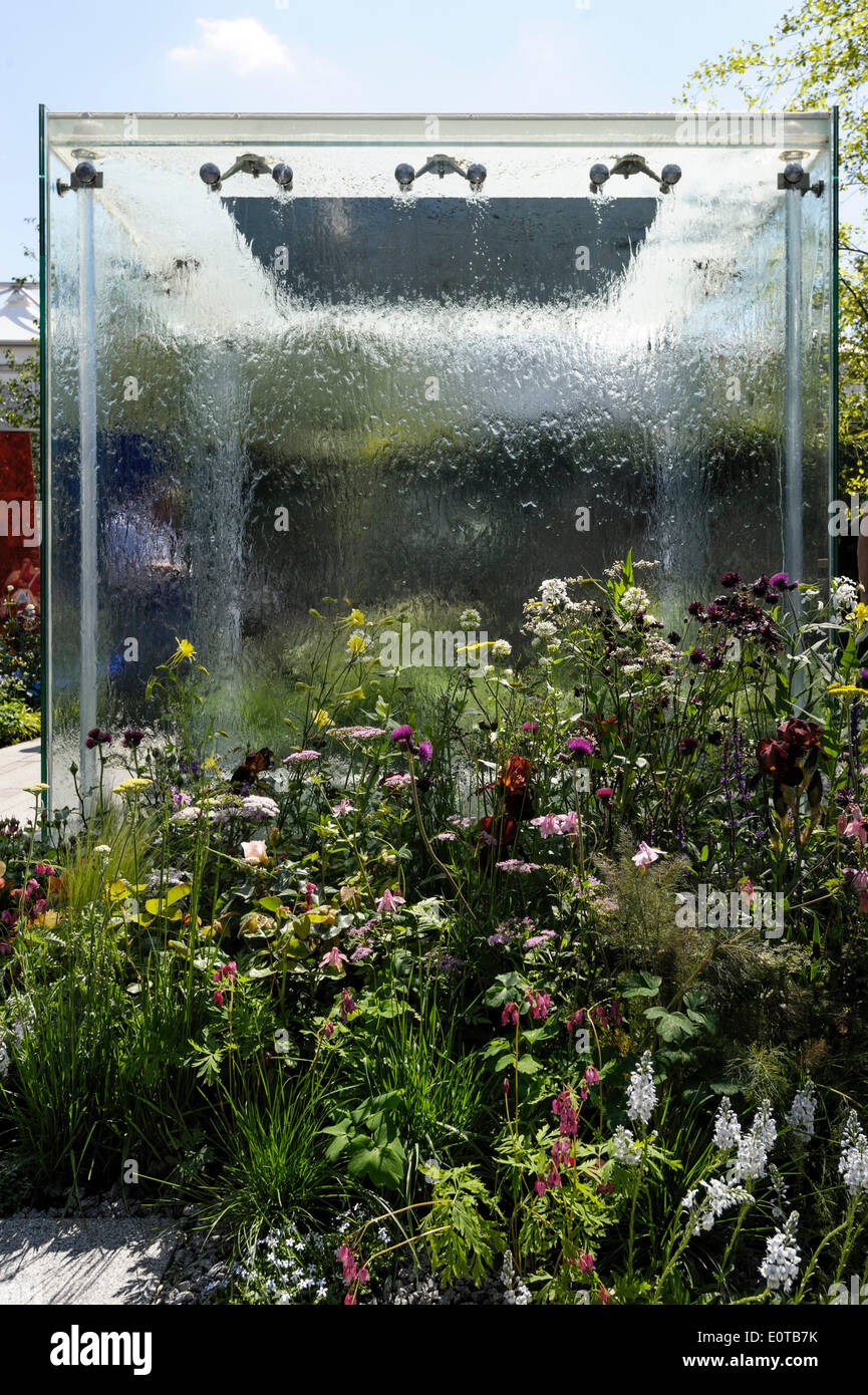 London, UK. 19th May, 2014. 2014 RHS Chelsea Flower Show. A glass water ...