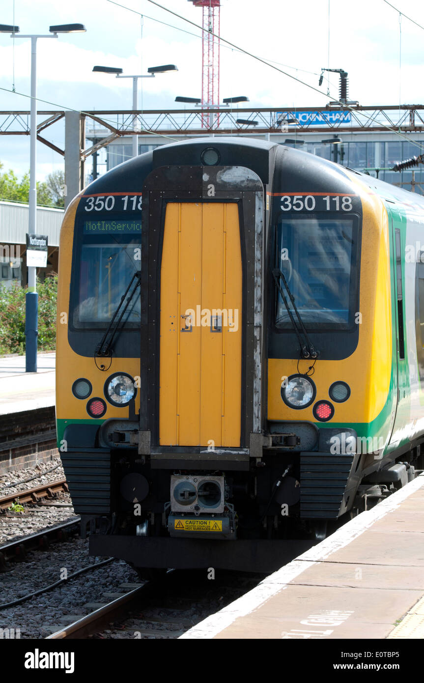 Northampton Railway Station High Resolution Stock Photography and ...