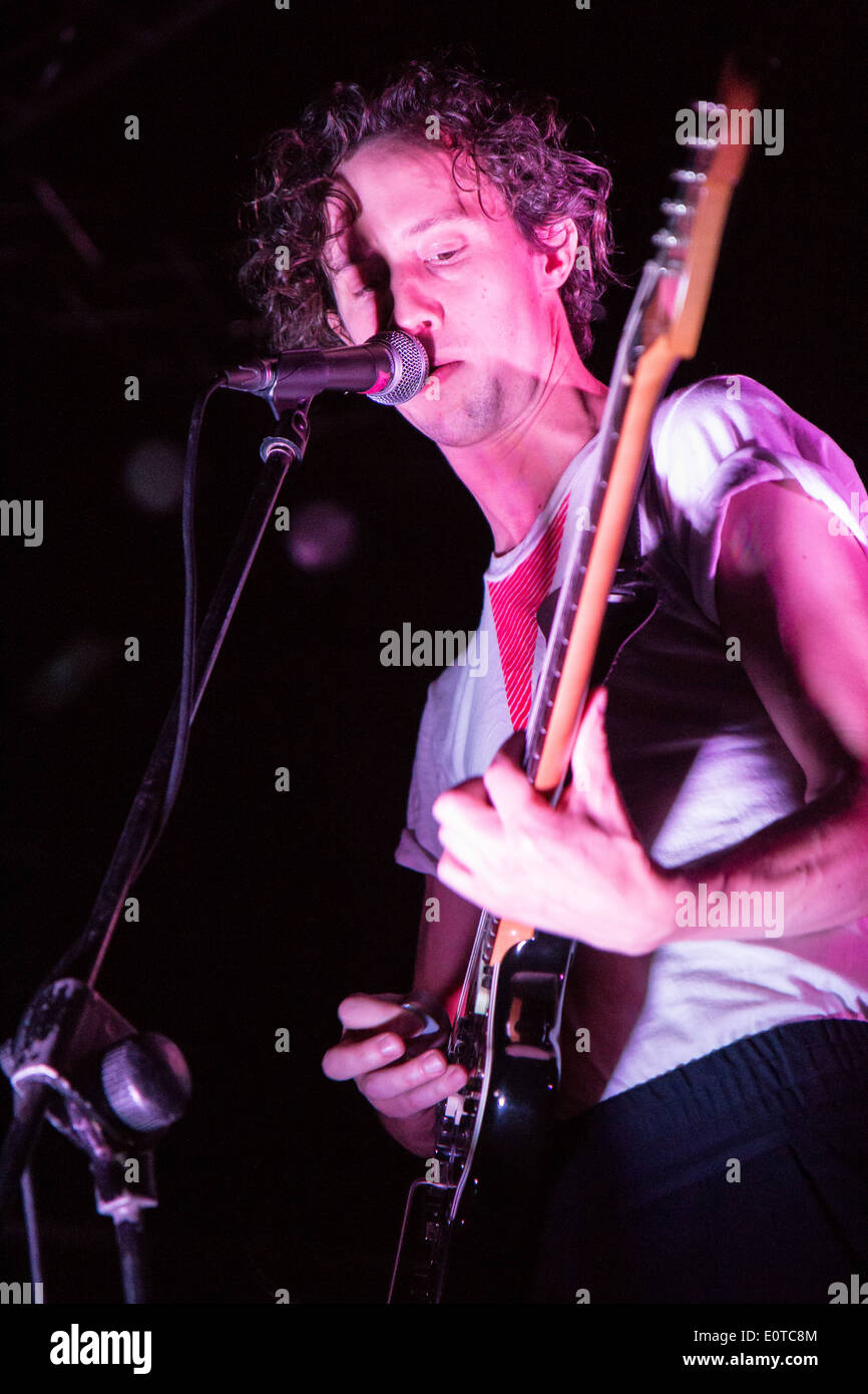 Simon balthazar fanfarlo hi-res stock photography and images - Alamy