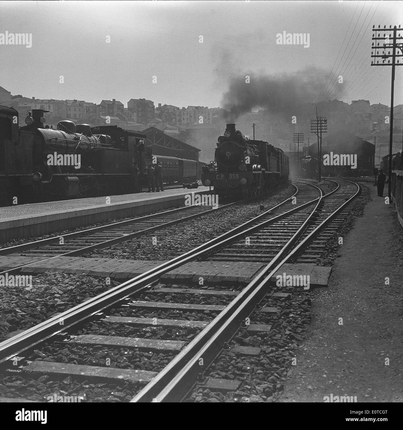 Estacao do campolide hi-res stock photography and images - Alamy