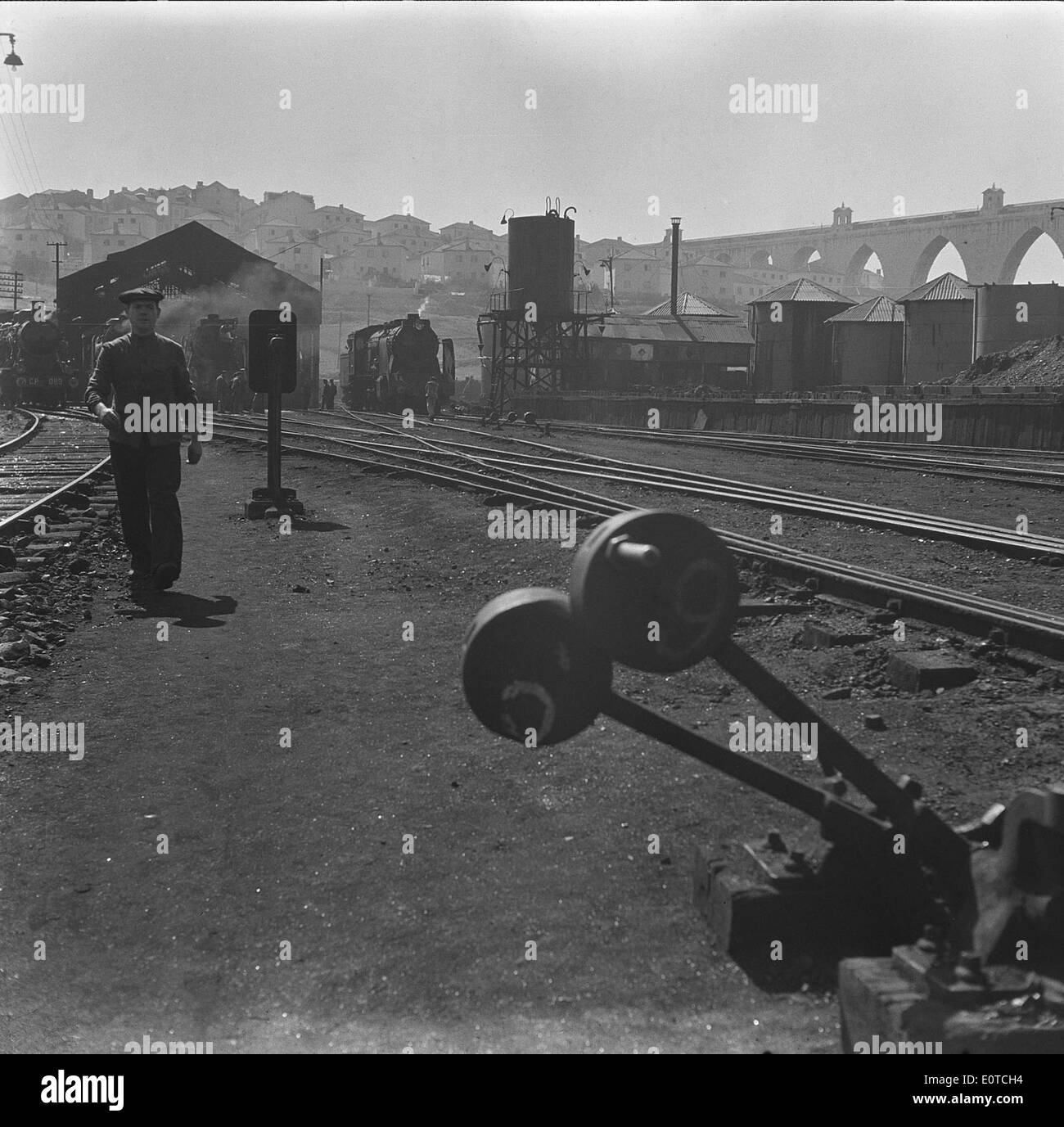 Estacao do campolide hi-res stock photography and images - Alamy