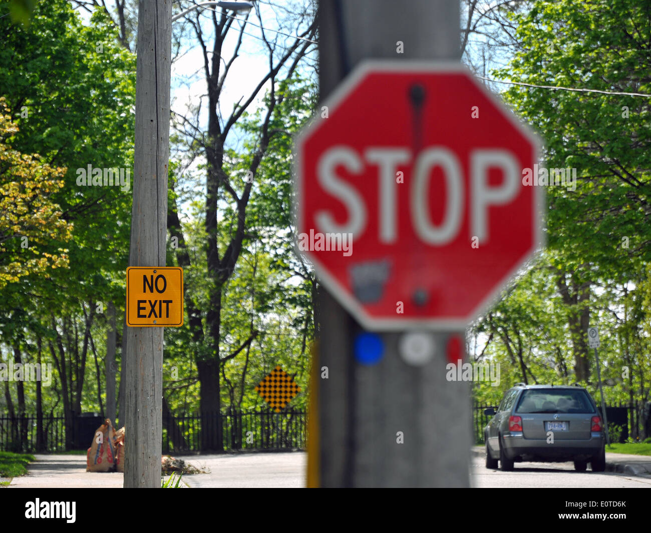 Types Of Stop Signs Ontario at Dara Patao blog
