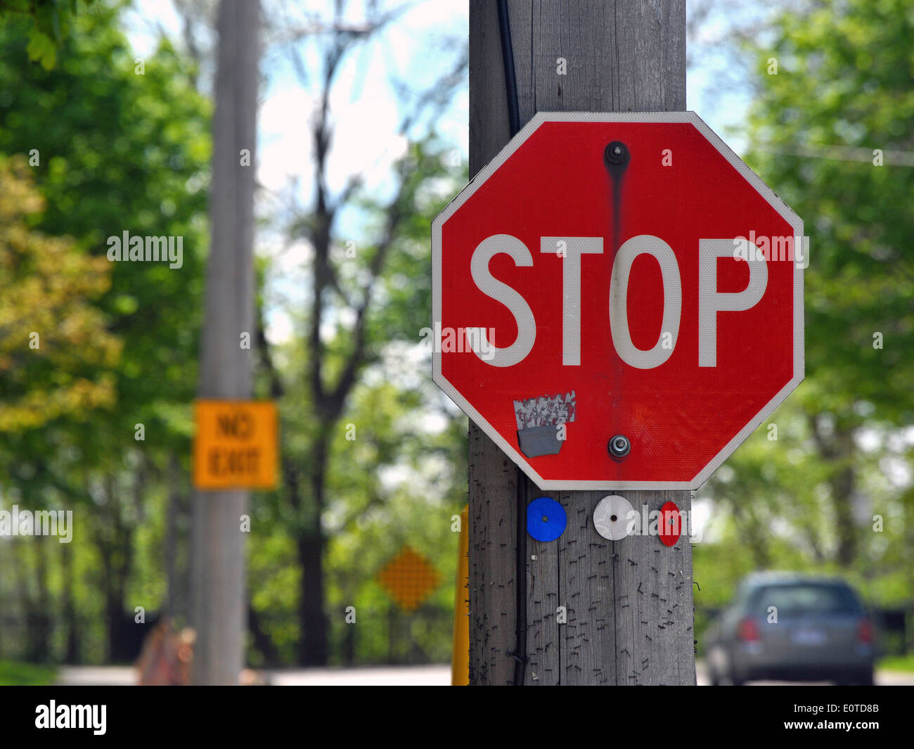 Canadian stop sign hi-res stock photography and images - Alamy