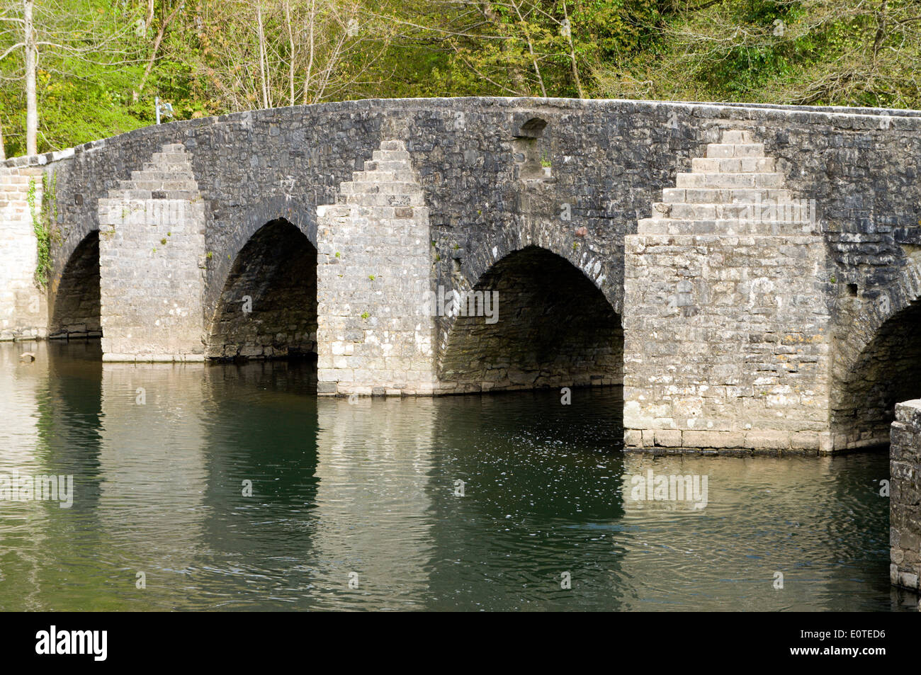 Historic New Inn Bridge crossing River Ogmore, Bridgend, South Wales ...