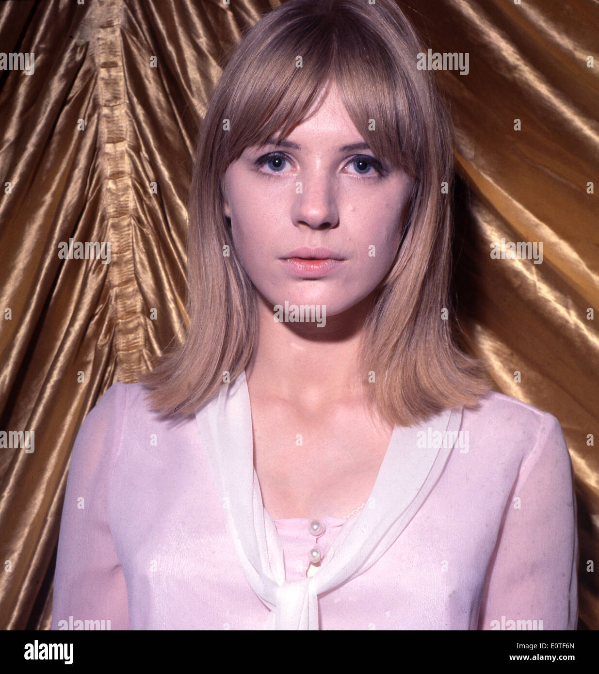 MARIANNE FAITHFUL UK pop singer in 1964. Photo Tony Gale Stock Photo ...