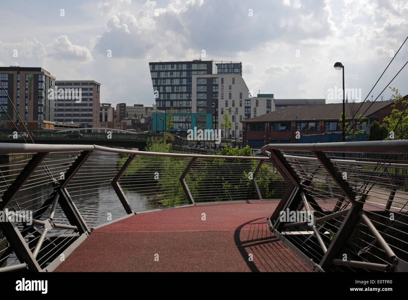 Riverside city walk hi-res stock photography and images - Alamy