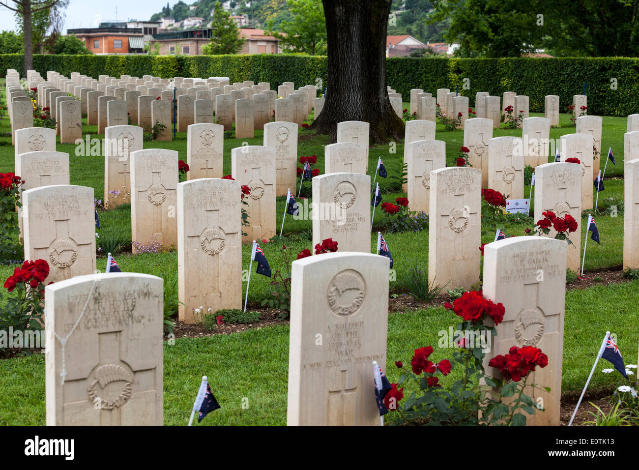 Cassino war cemetery hi-res stock photography and images - Alamy