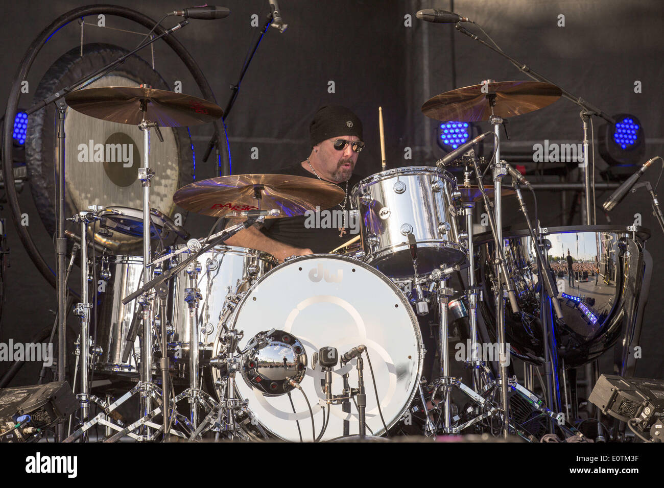 Columbus, Ohio, USA. 18th May, 2014. Drummer JASON BONHAM of Jason ...