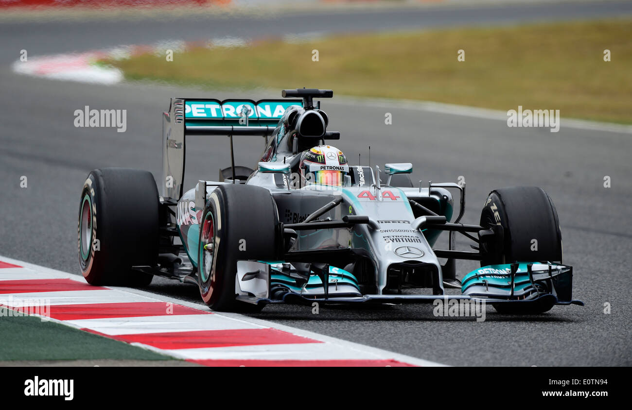 Lewis hamilton formula one racing hi-res stock photography and images ...