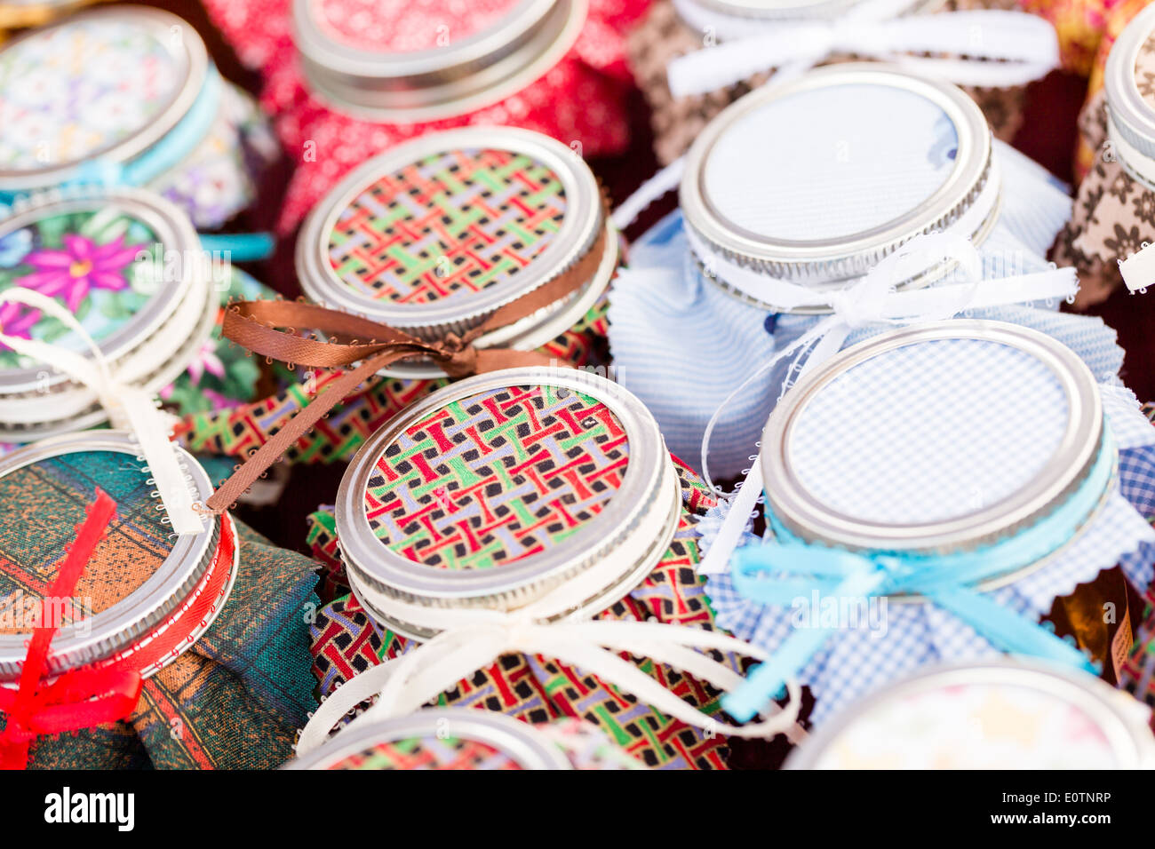 Cute jars with honey at the local Farmers market Stock Photo - Alamy
