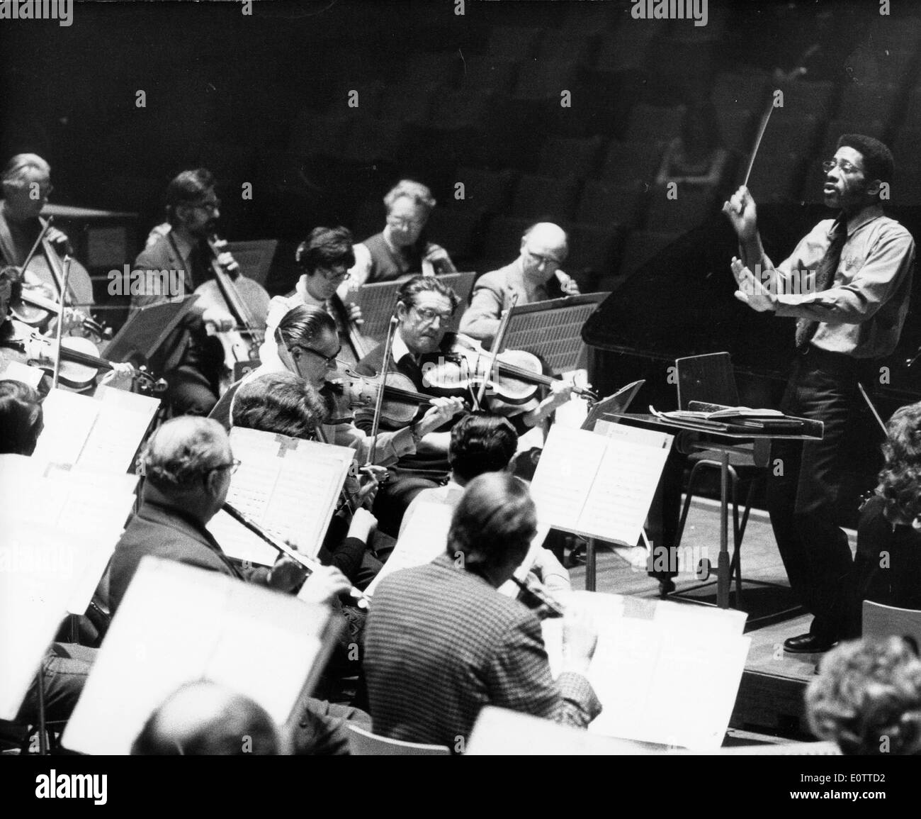 James frazier hi-res stock photography and images - Alamy