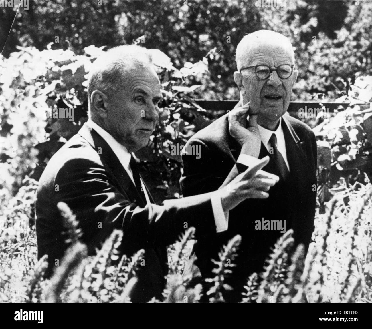 King gustaf vi adolf hi-res stock photography and images - Alamy