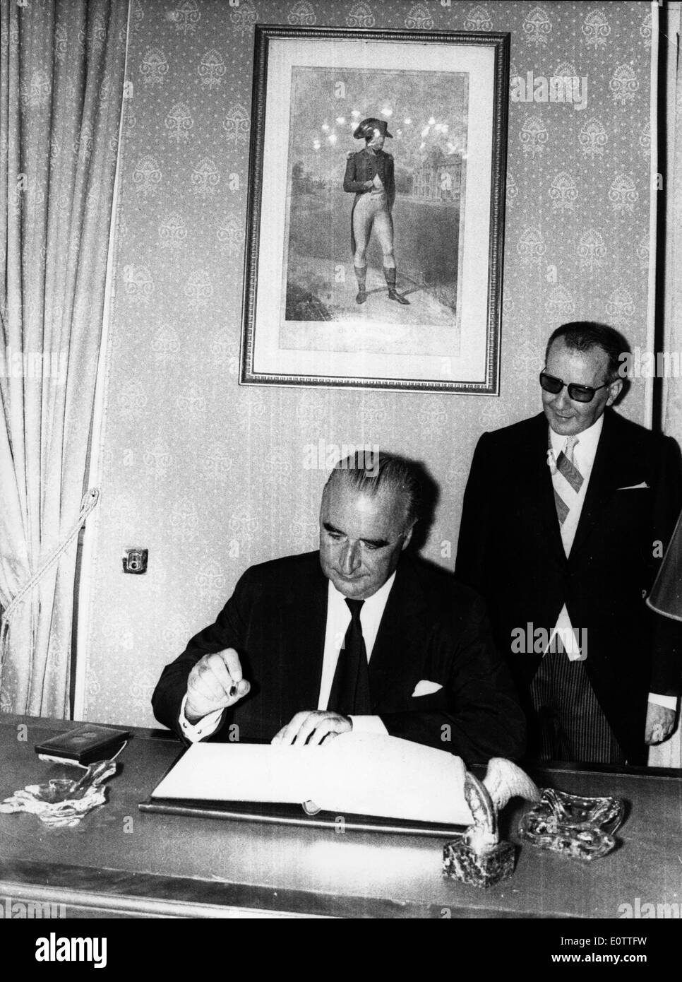 President Georges Pompidou signing documents Stock Photo - Alamy