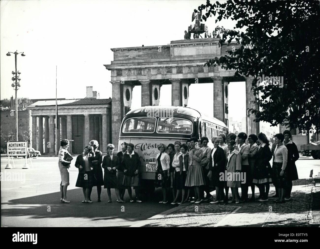 Sep. 09, 1960 - East-Berlin closed for West-Germans: People of the ...