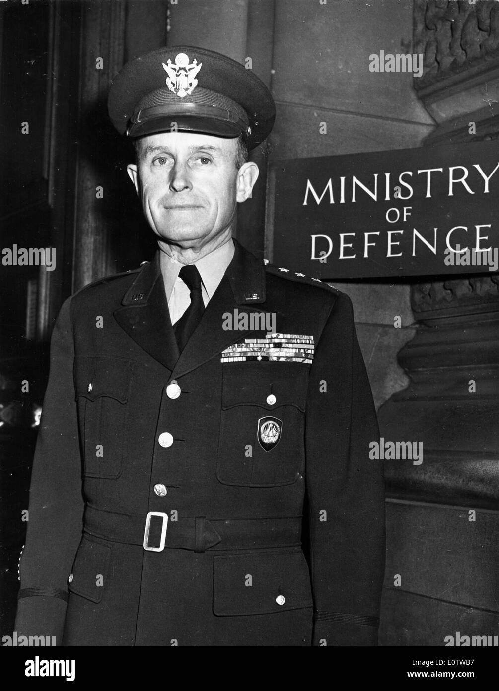 Oct 02, 1960 - London, UK - GENERAL GRUENTHER Stock Photo - Alamy