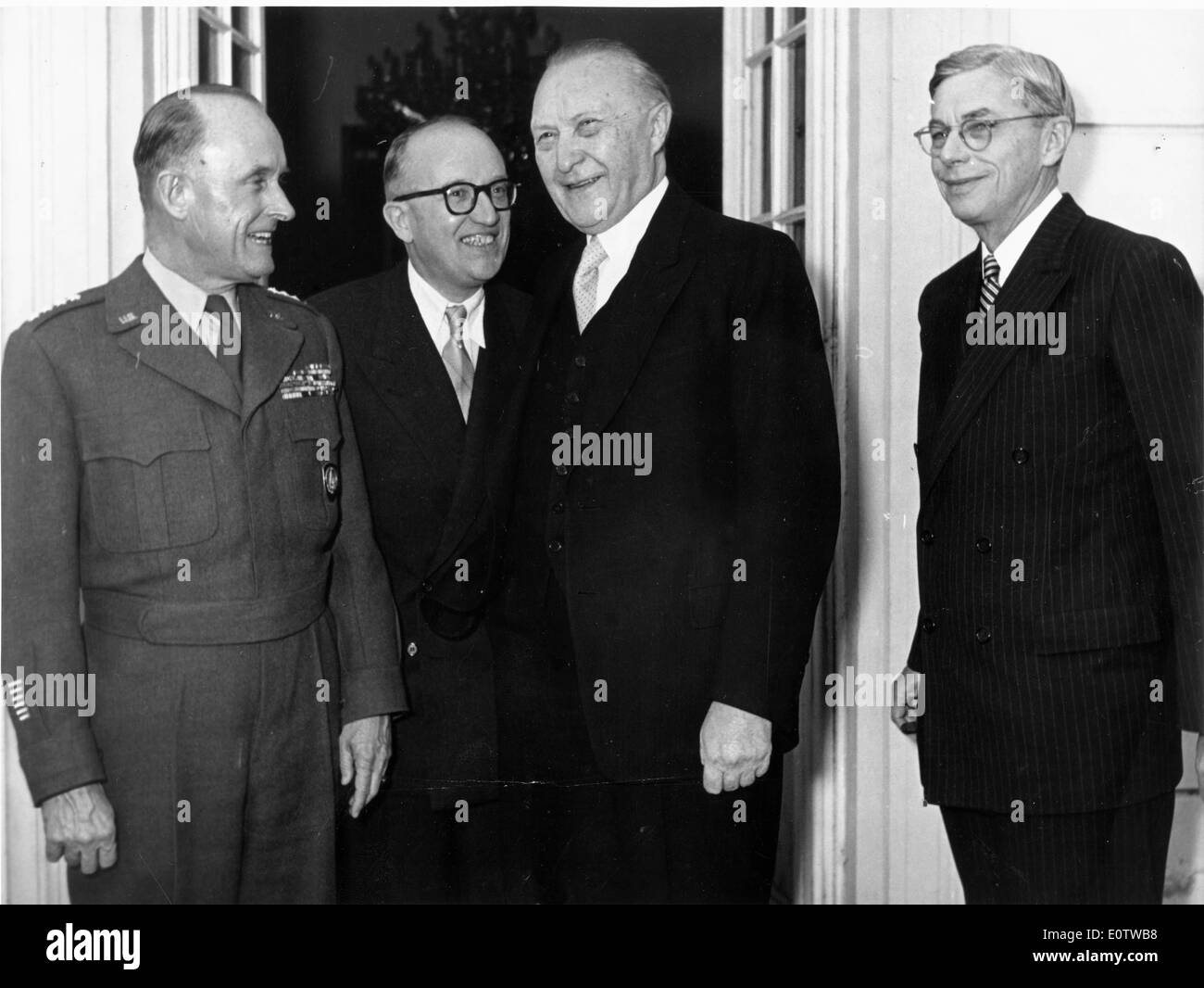 Gruenther hi-res stock photography and images - Alamy